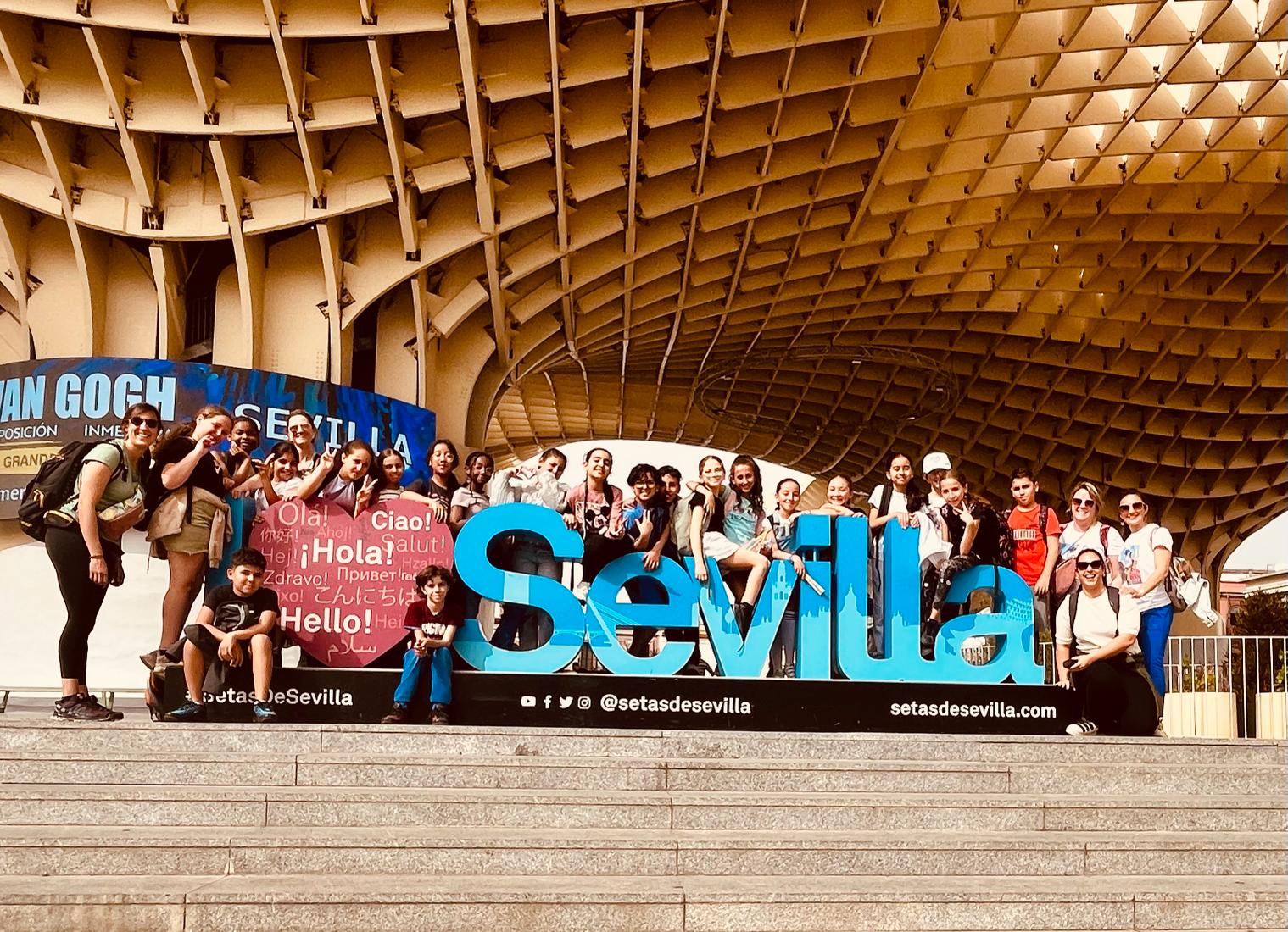 Les CM2 de l’école Saint-Louis-le-Rove en mobilité Erasmus+ à Séville ...